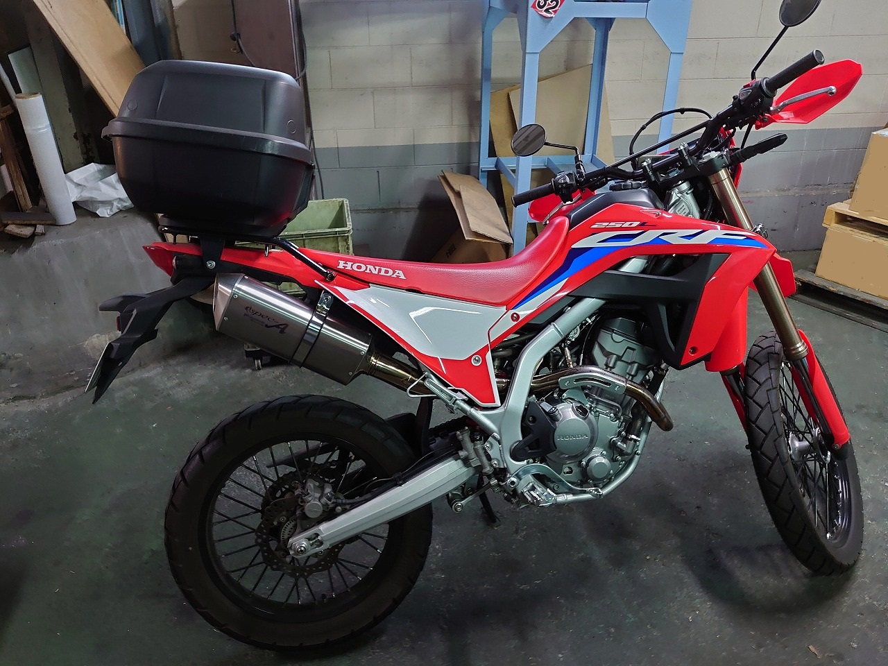CRF250L（MD47） リアフェンダーレスキットの取付け - D-EVO