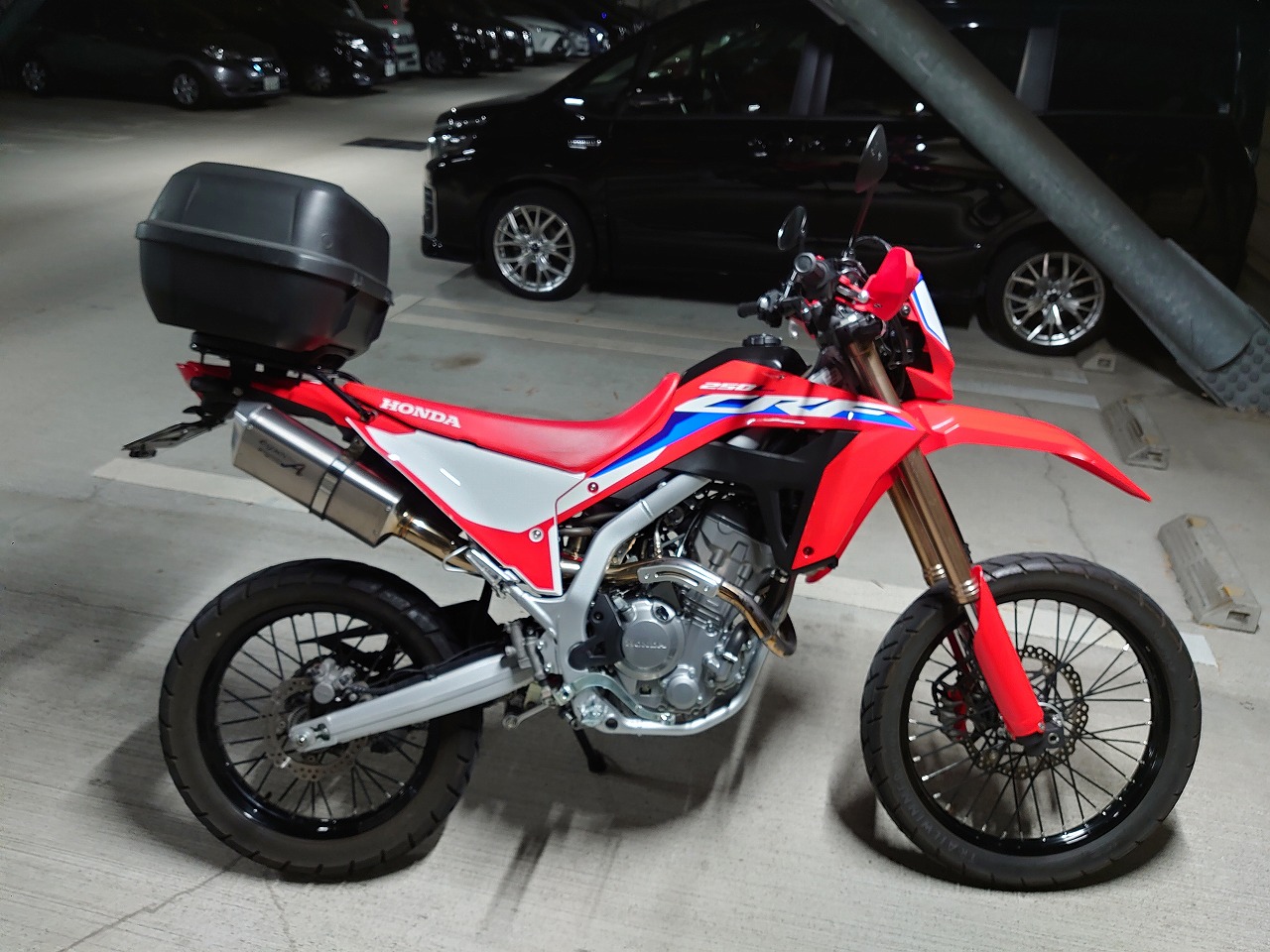 CRF250L（MD47） 前後ブレーキパッドの交換 - D-EVO