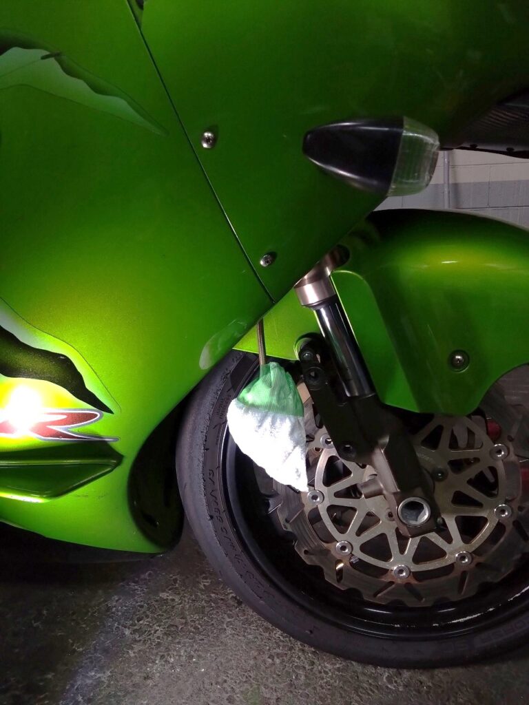 ZX-12R TOKICO 6POTキャリパー オーバーホール 分解清掃 - D-EVO